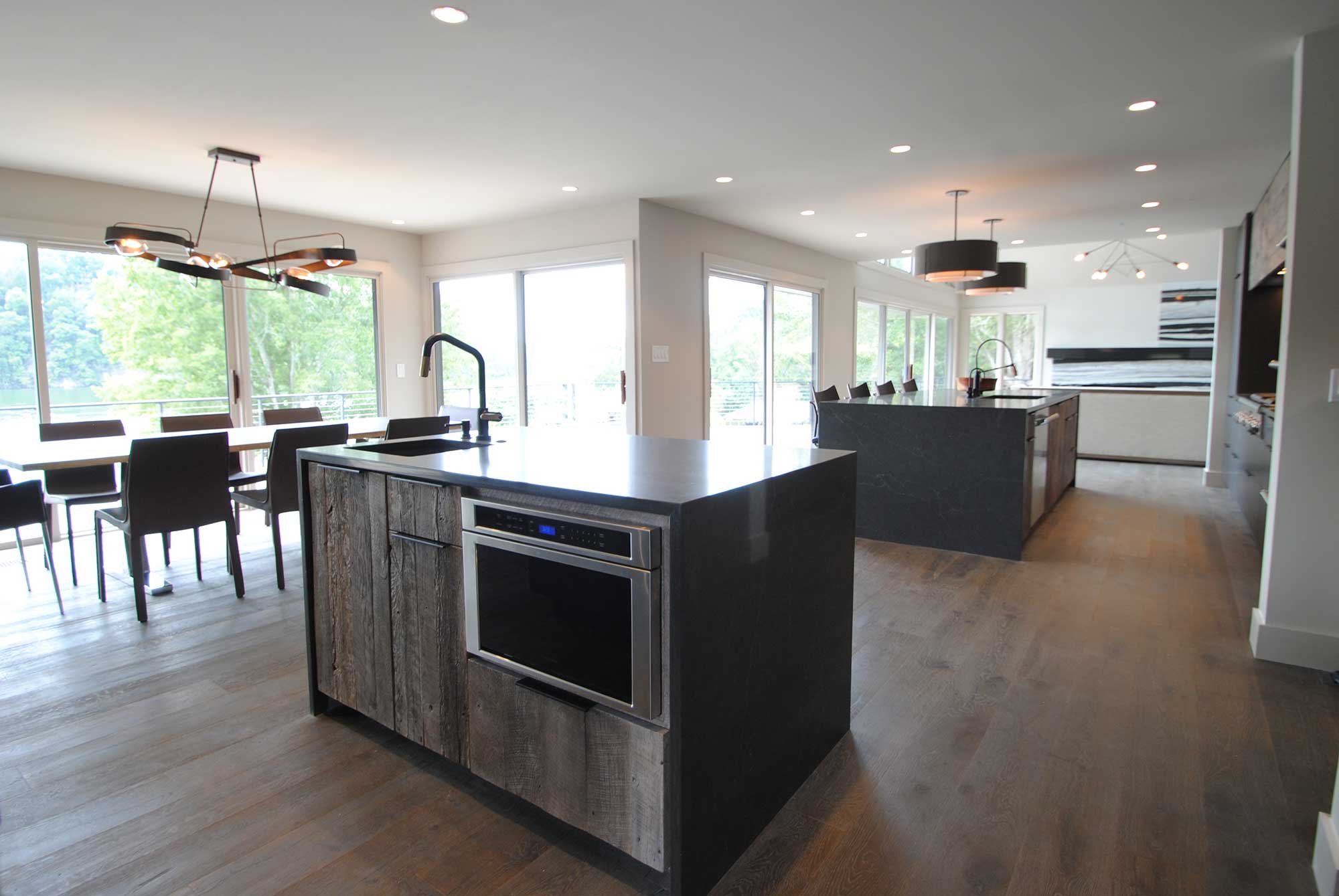 Modern Cabinetry Feature – Lange Customs