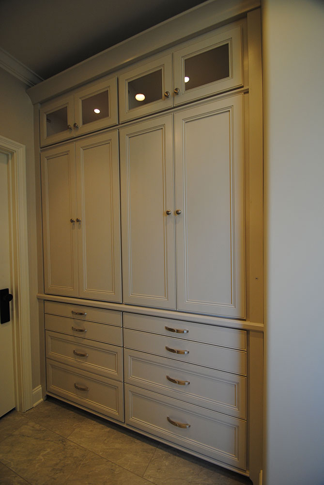 Traditional-Overlay-White-Cabinetry – Lange Customs